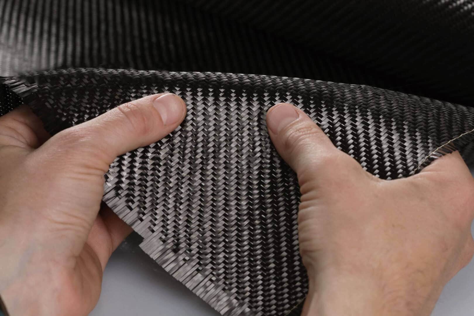 Kolfiberväv 200g 2x2 Twill 3K Black Stuff | DockYard Composites